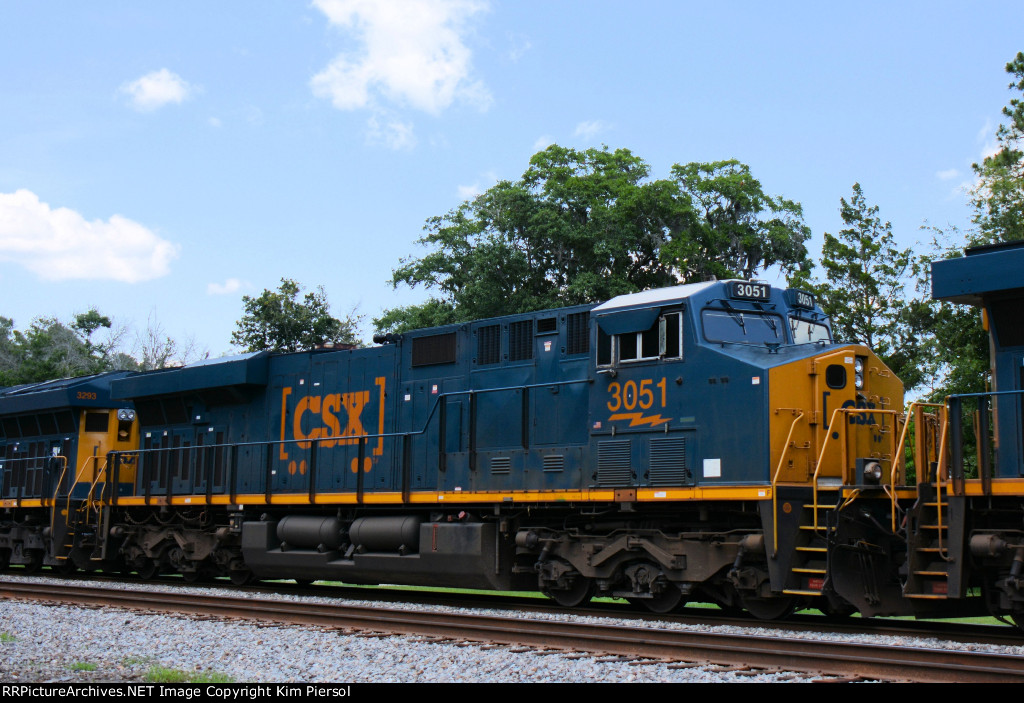 CSX 3051